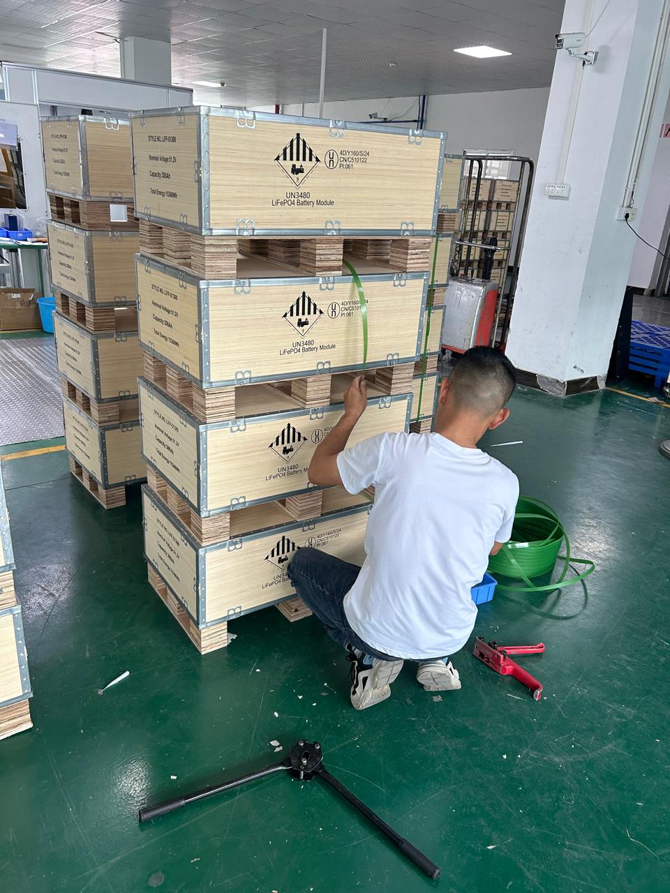 Venta por contenedores y pallets desde China – Cuba Renovable
